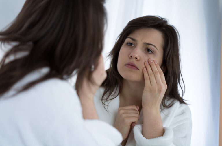 How To Tell If A Contact Lens Is Still In Your Eye?